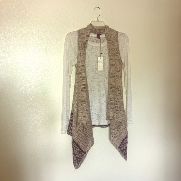 BCBGMaxAzria | Sweaters | Bcbg Vest Cardigan Sweater | Poshmark